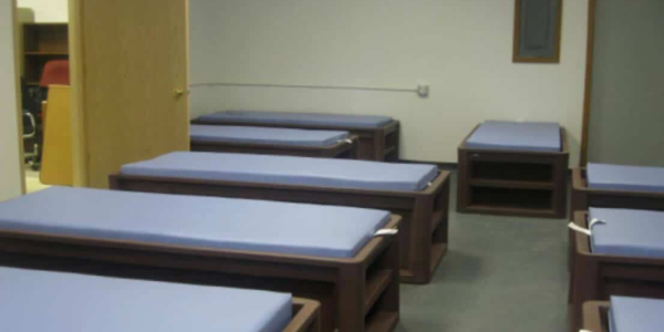 Benefits of Ligature-Resistant Furniture for Psychiatric Facilities
